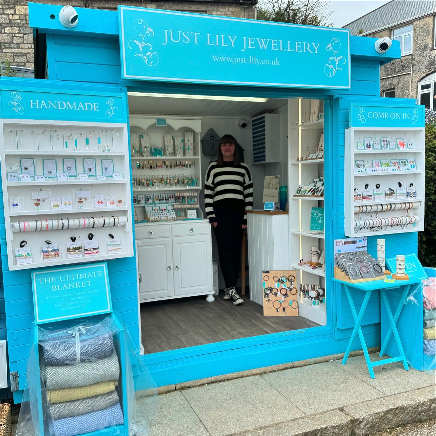 Our Stores – Just Lily